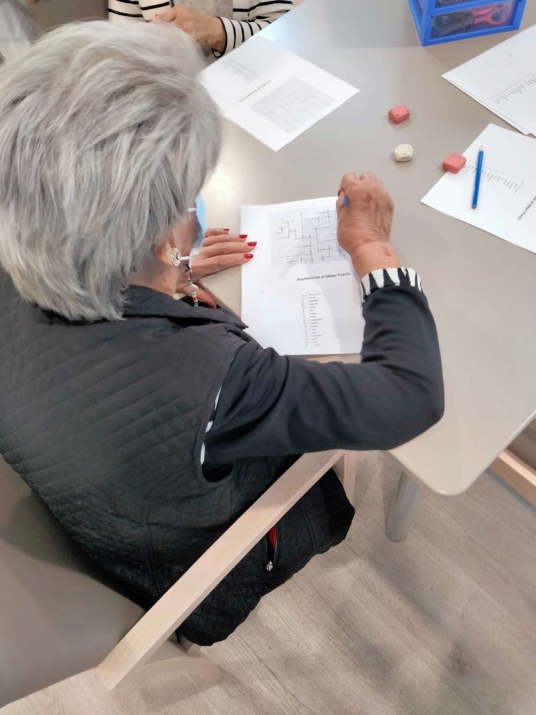 Primeros síntomas de la demencia senil | Salus Mayores